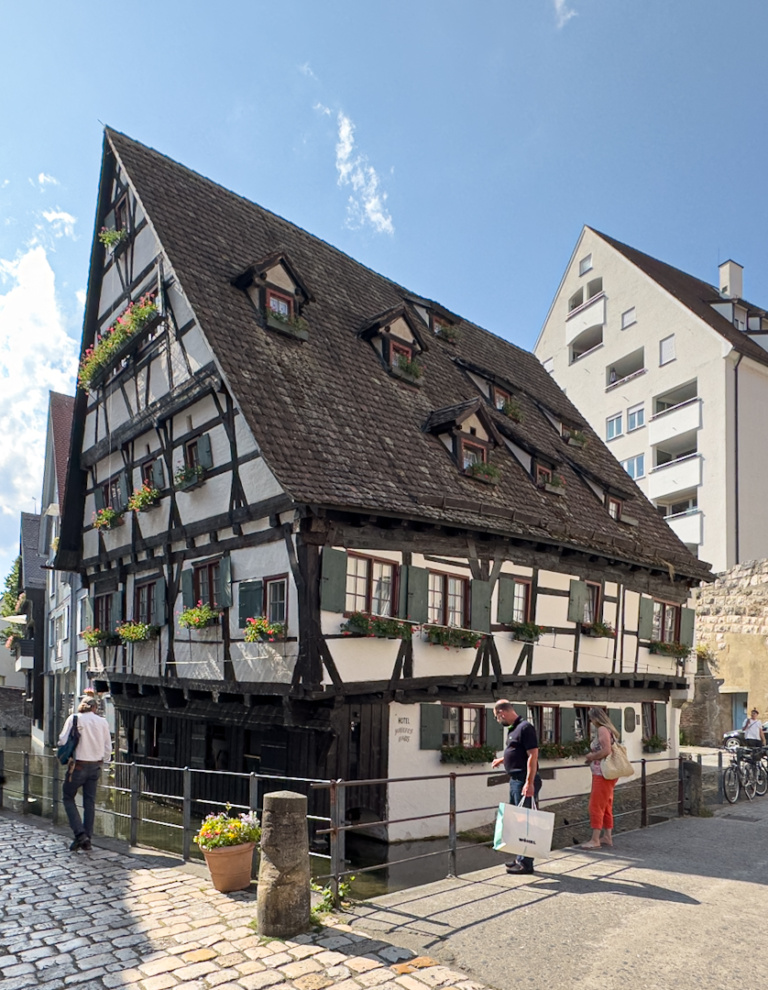 Why is Ulm so Popular? – A Life in the Slow Lane
